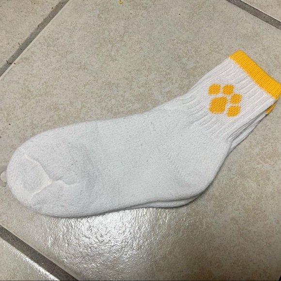 Tck | Accessories | Youth Size Red Or Gold Paw Print Cheer Cheerleading ...